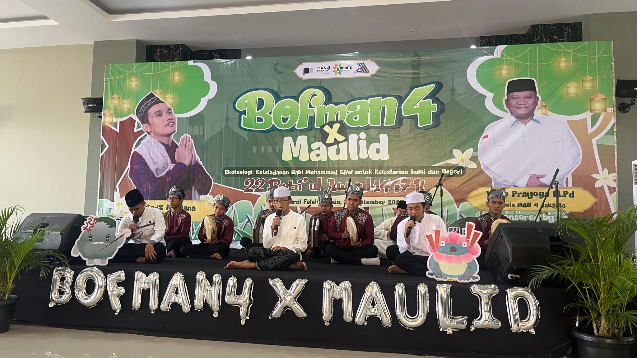 MAN 4 Jakarta Selatan Gelar Maulid Nabi Muhammad SAW Bersama Ustad ...